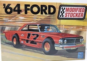 Models - 07 Racing Collectibles